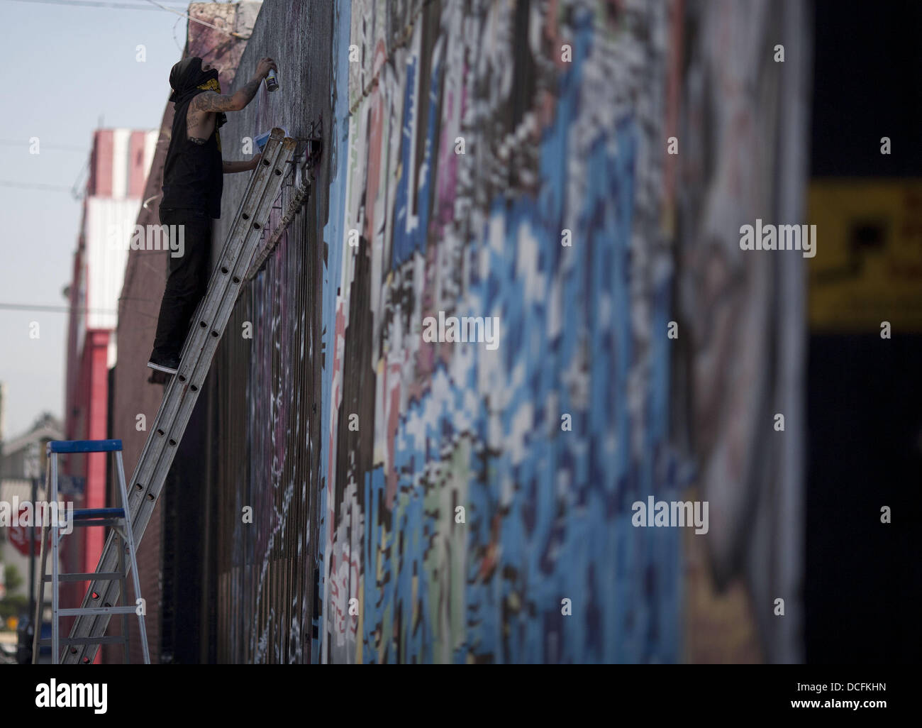 Bastidas hi-res stock photography and images - Alamy