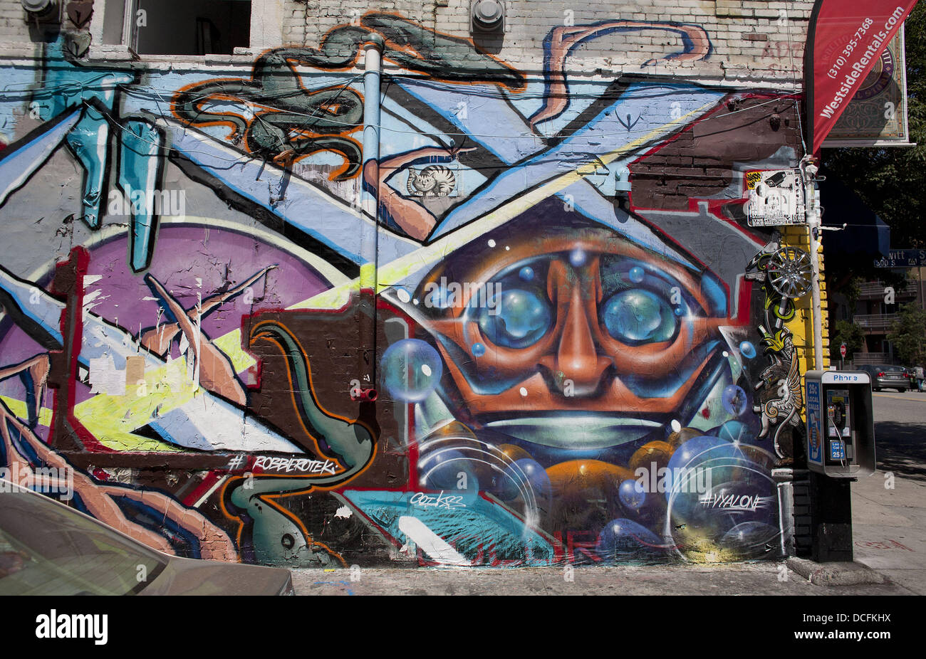 Aug. 17, 2013 - Los Angeles, CALIFORNIA, USA - A Graffiti mural at the ...
