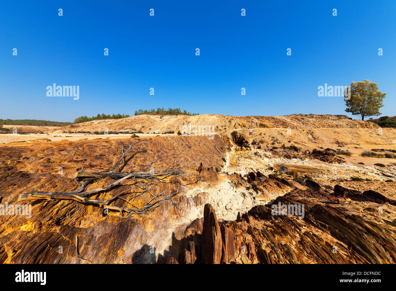 Earth dam wall with an empty dam in a dry dusty landscape Stock Photo ...