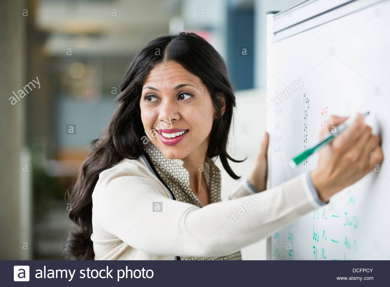 Writing lines whiteboard hi-res stock photography and images - Alamy