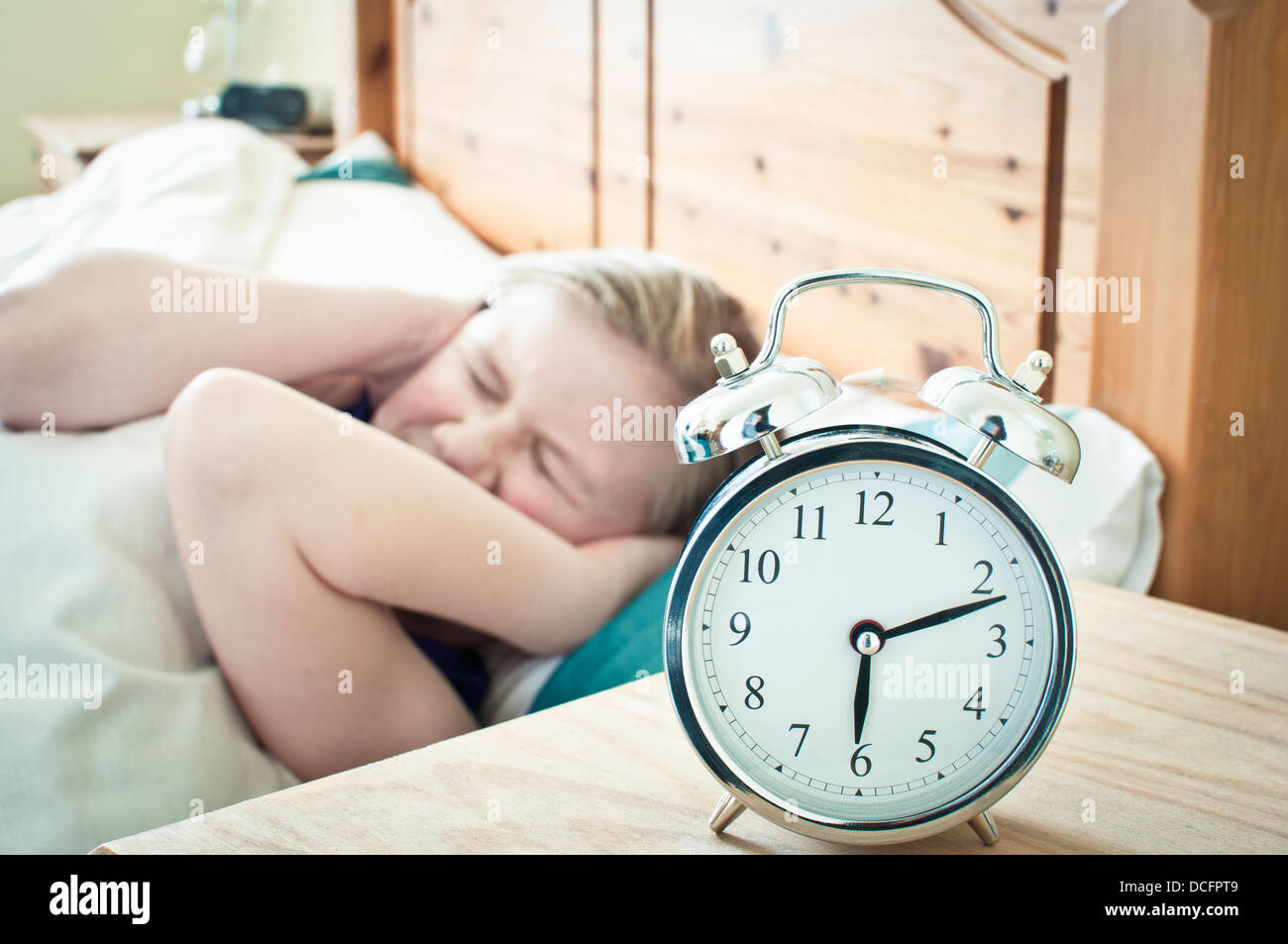 Clock deadline late time early hi-res stock photography and images - Alamy