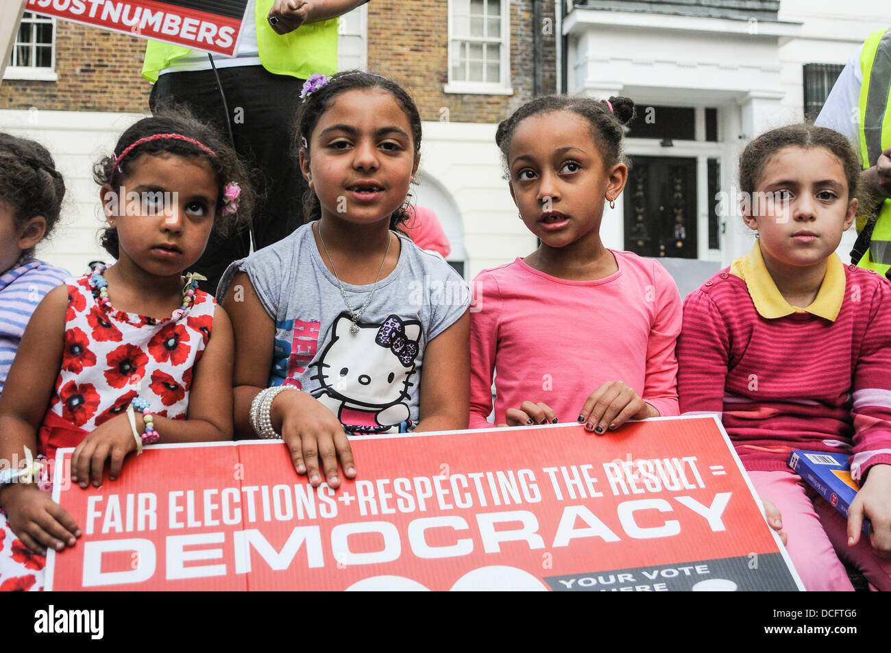London 16th August 2013 : Children join their parent protests outside ...