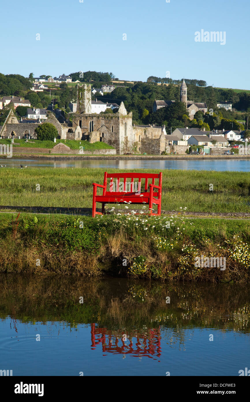 Wooden bench village ireland hi-res stock photography and images - Alamy