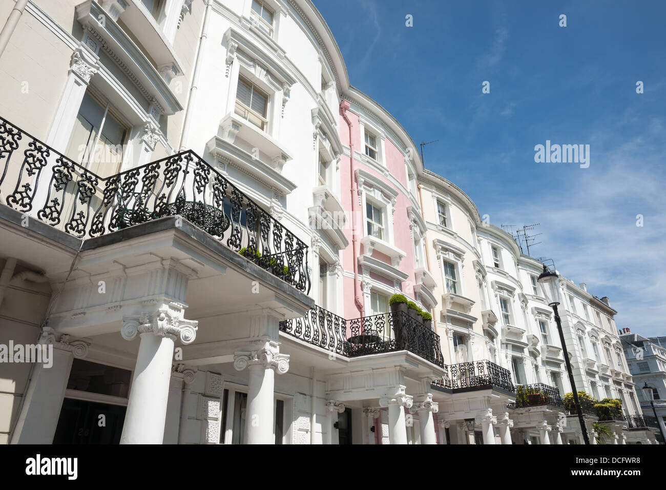 Lansdowne crescent hi-res stock photography and images - Alamy