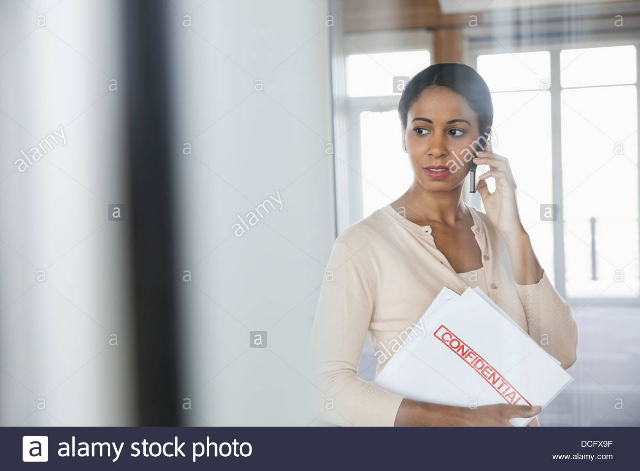 Confidential person hi-res stock photography and images - Alamy