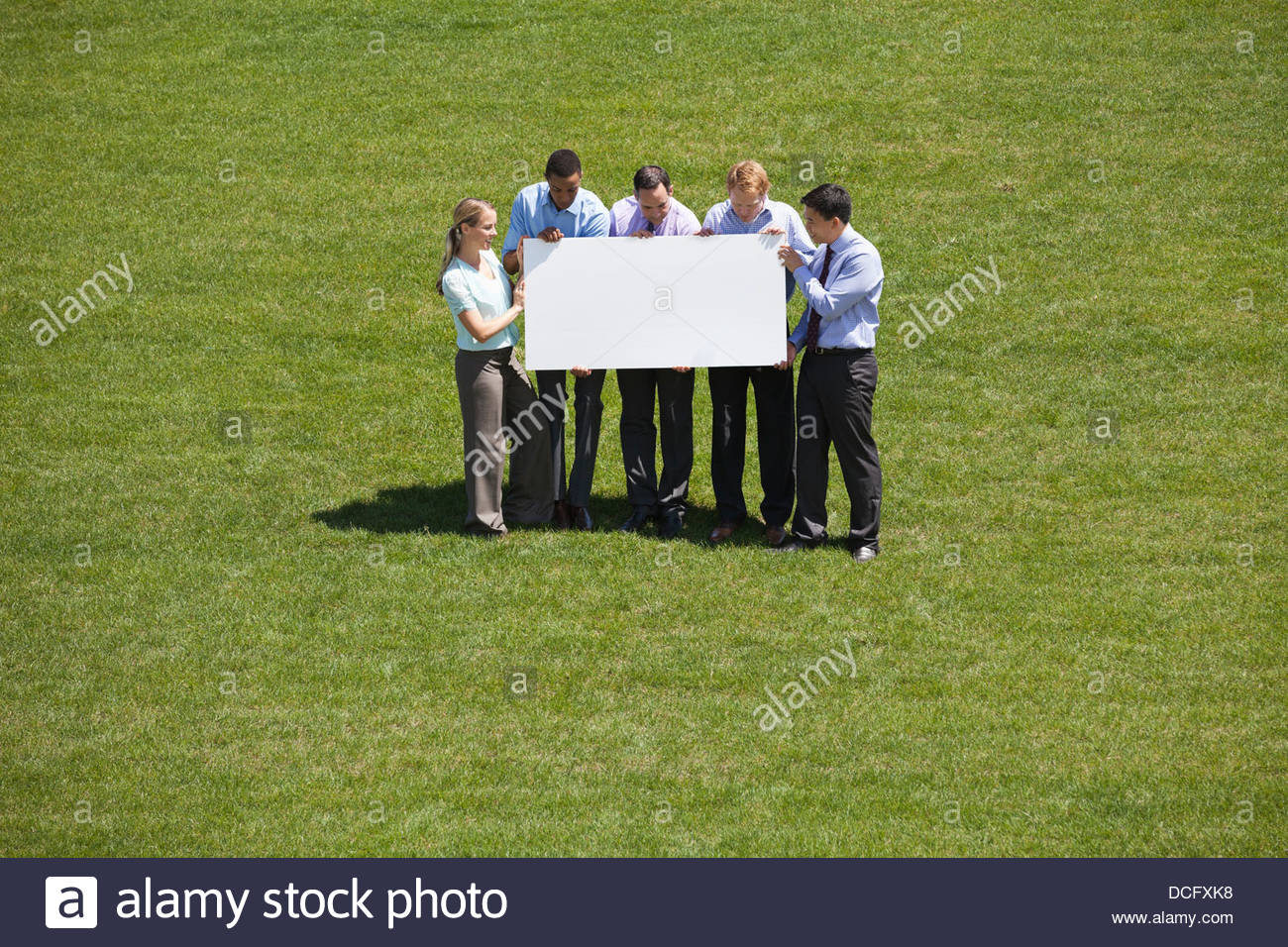 Displaying sign hi-res stock photography and images - Alamy