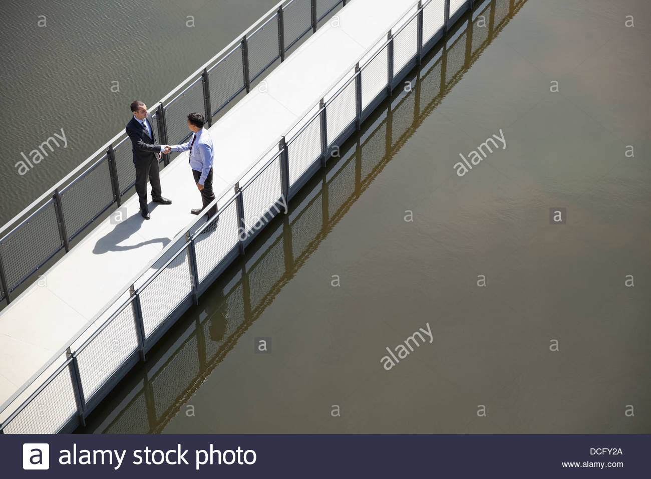 Greeting on bridge hi-res stock photography and images - Alamy