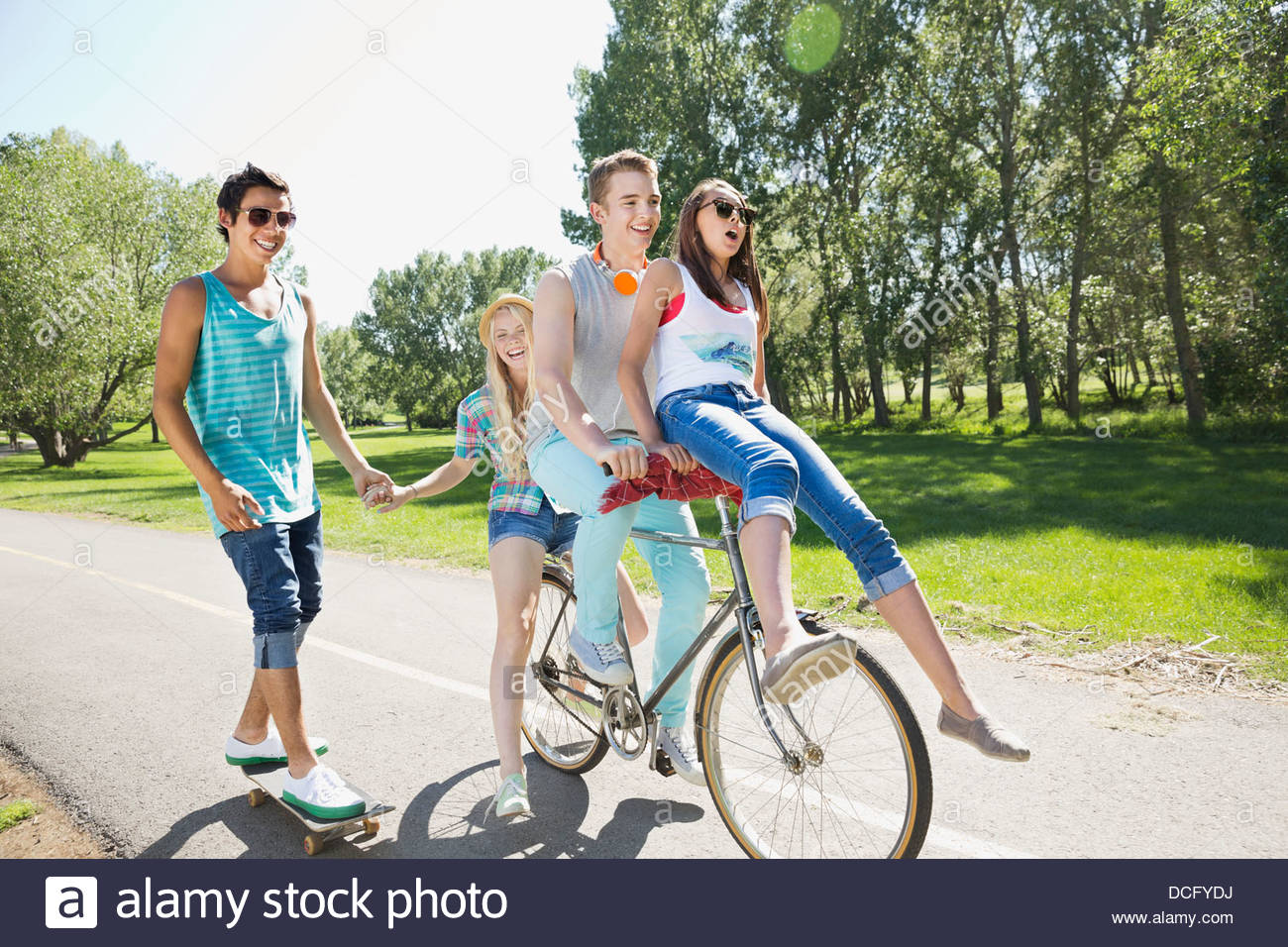 Group activity teenagers multi ethnic hi-res stock photography and ...