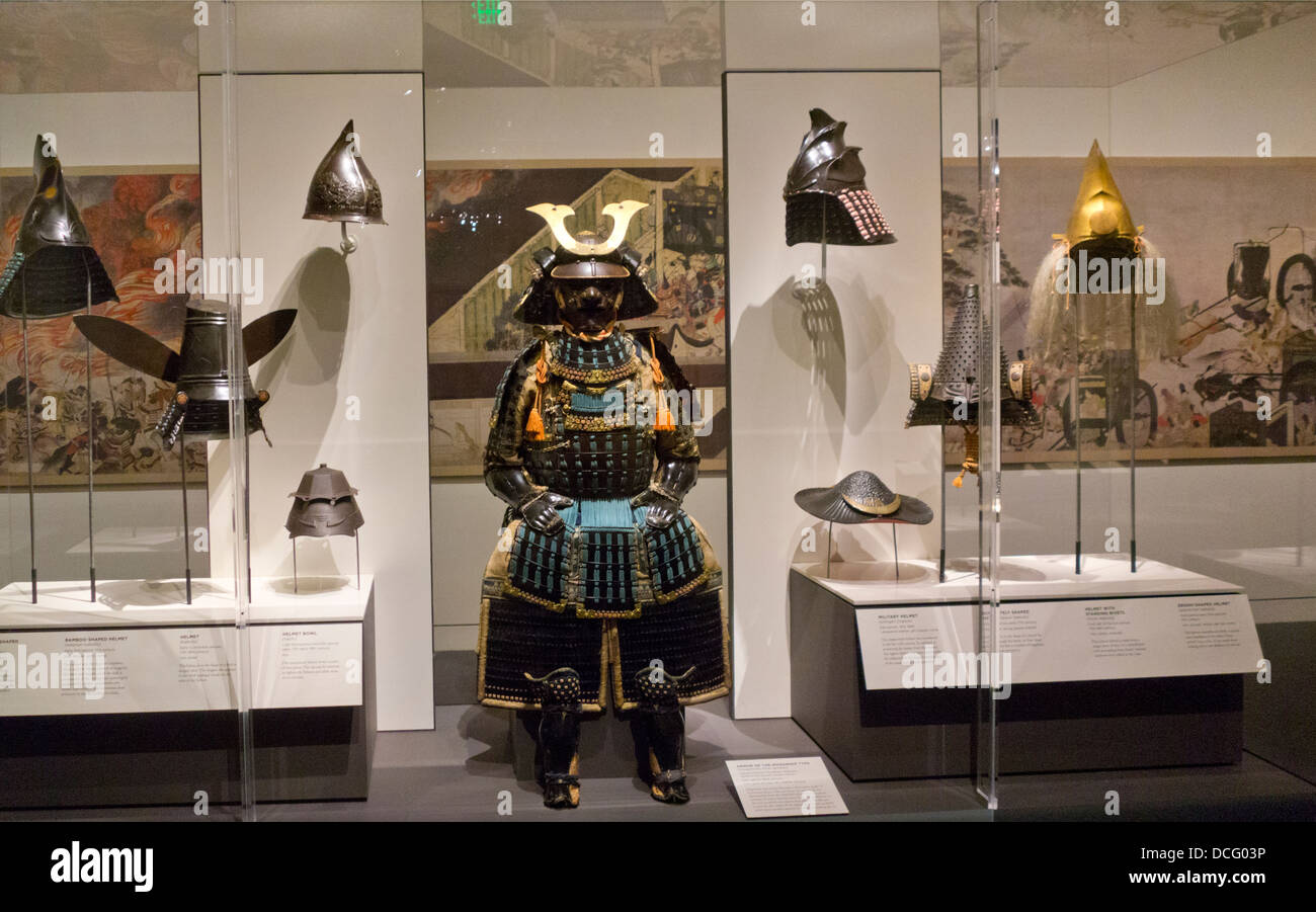 Samurai armor exhibit hi-res stock photography and images - Alamy