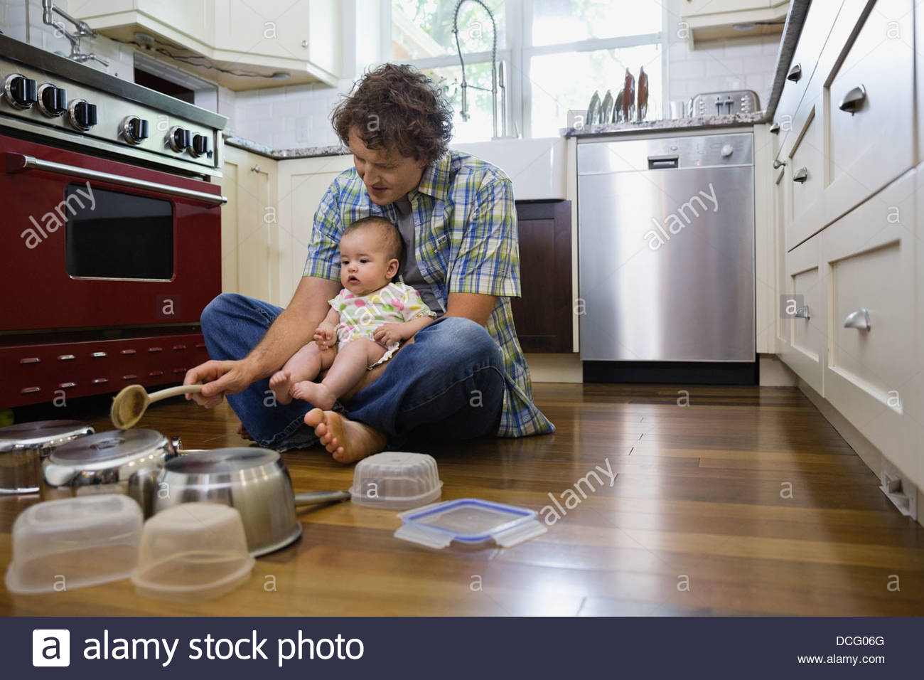 Kitchen instruments hi-res stock photography and images - Alamy