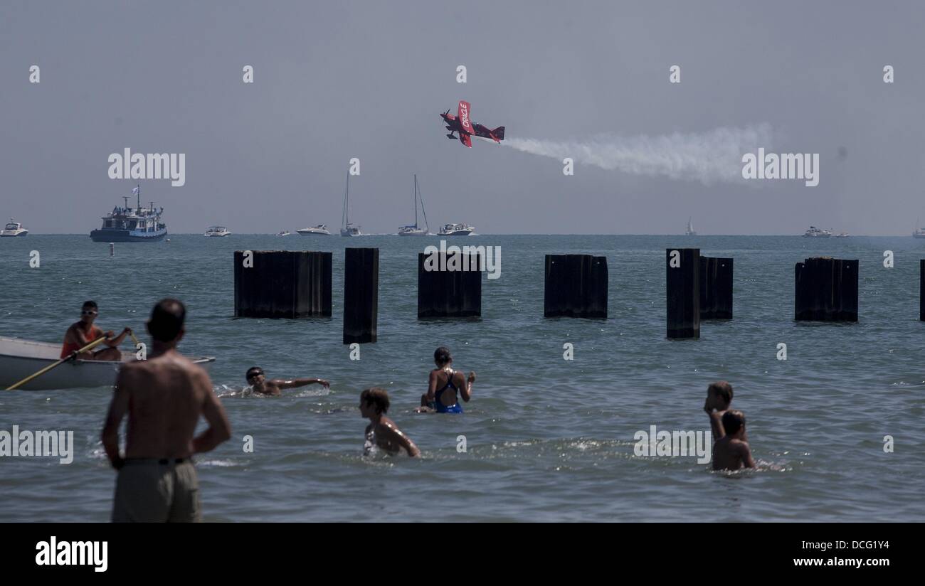 Chicago, Illinois, USA. 16th Aug, 2013. A biplane ''Oracle Challenger ...