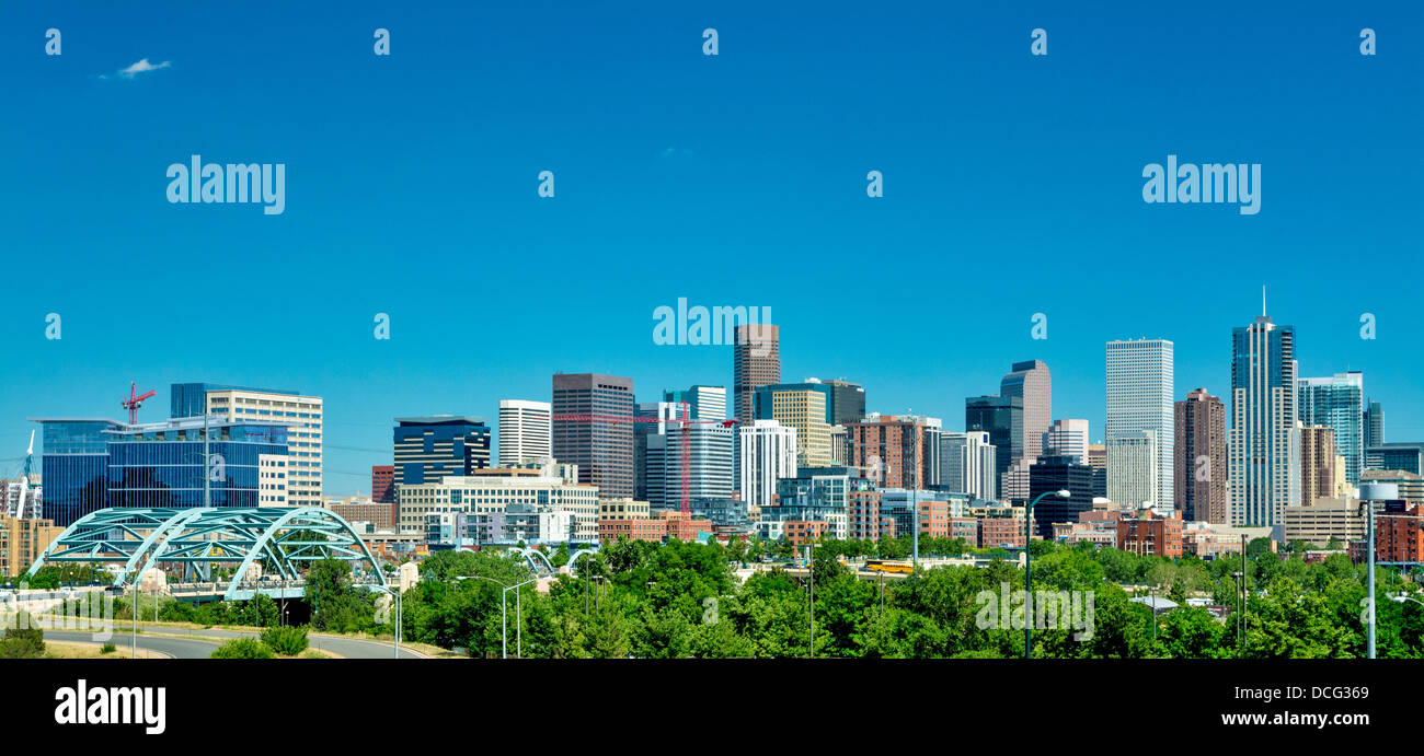 Denver skyline hi-res stock photography and images - Alamy