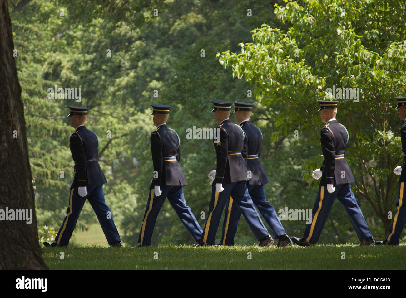 Changing of the guard at Arlington Cemetery Virginia, United States ...