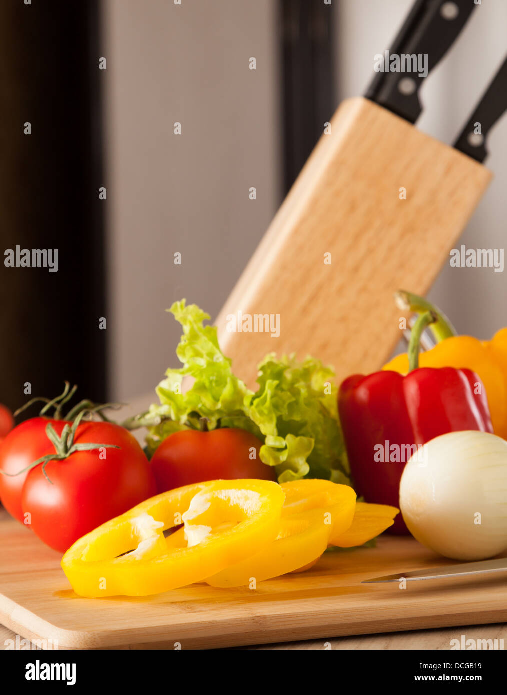 Cooks vegetables hi-res stock photography and images - Alamy