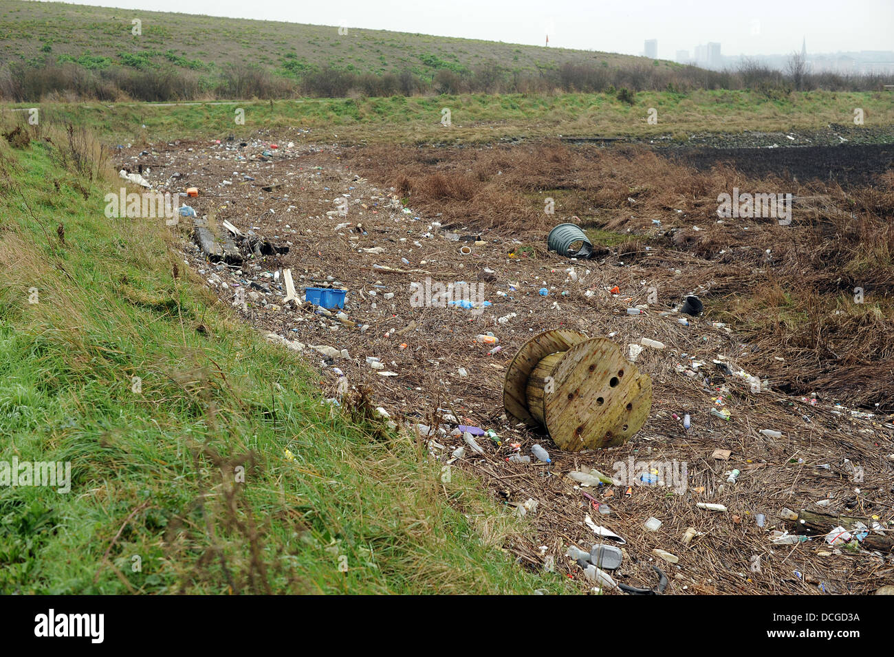 Rainham landfill site hi-res stock photography and images - Alamy
