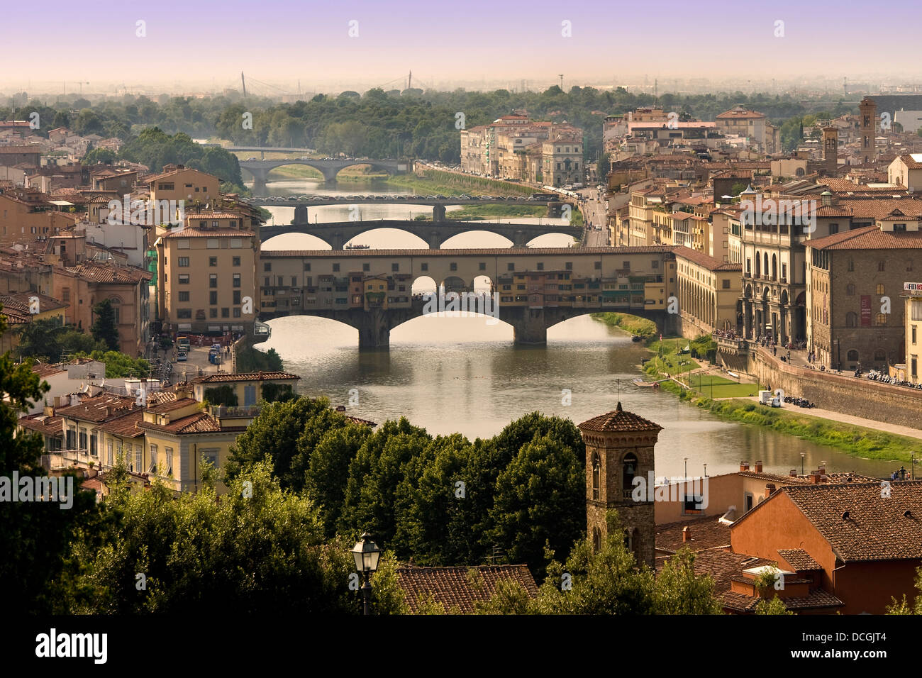Italy, Tuscany, Florence, landscape, Ponte Vecchio and Arno river Stock ...