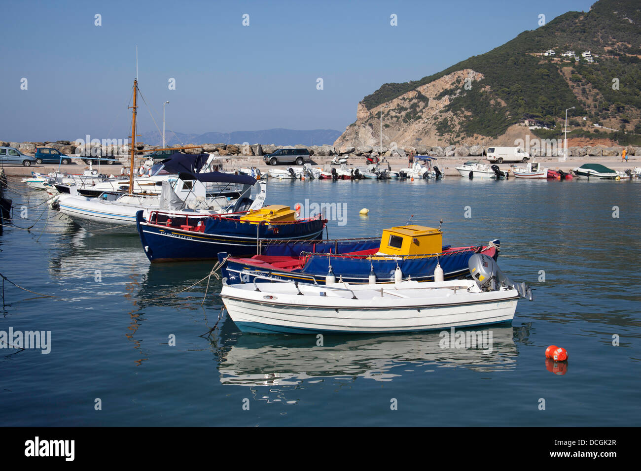 Greek harbour hi-res stock photography and images - Alamy