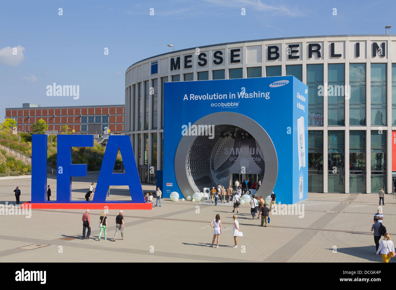 Entrance south to trade fair IFA "Internationale Funkausstellung ...