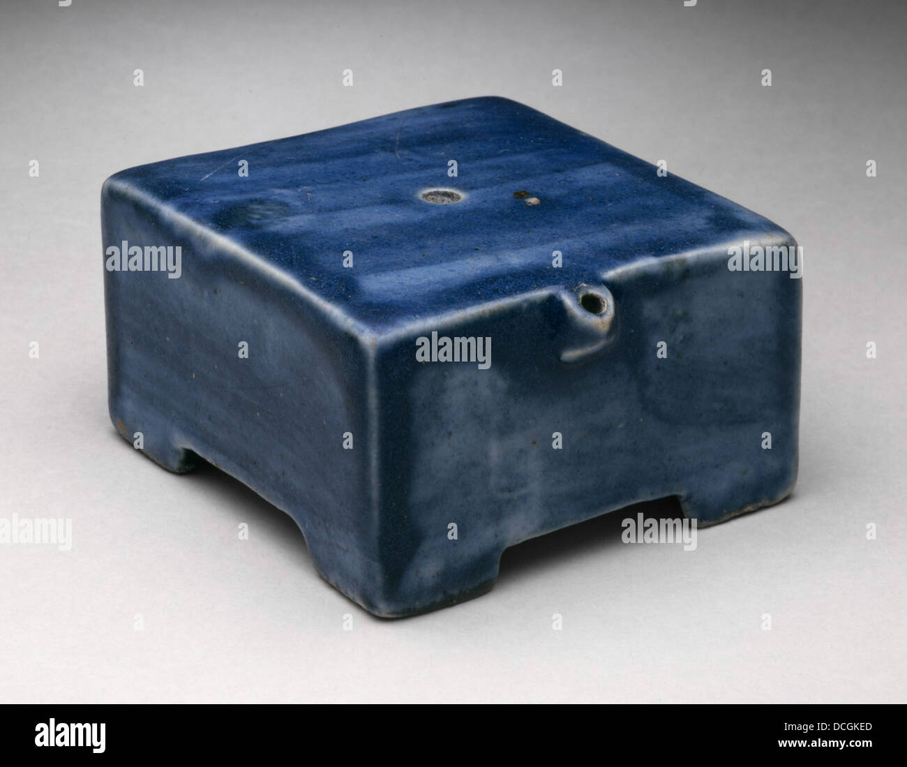 Square Water Dropper M.2000.15.107 Stock Photo - Alamy