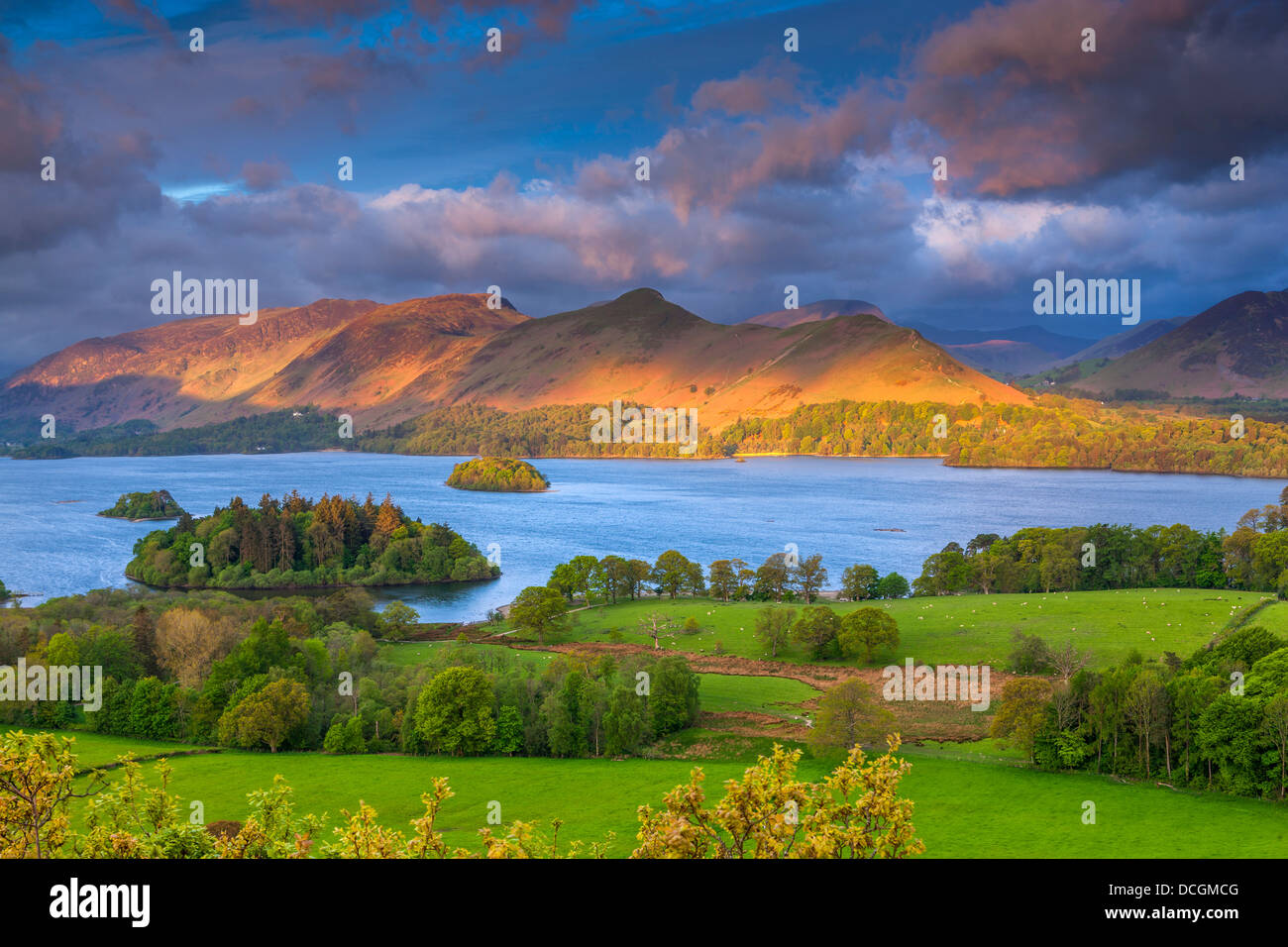 Castlehead hi-res stock photography and images - Alamy