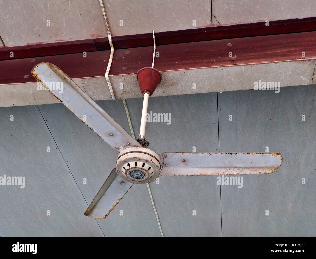 Old ceiling fan hi-res stock photography and images - Alamy