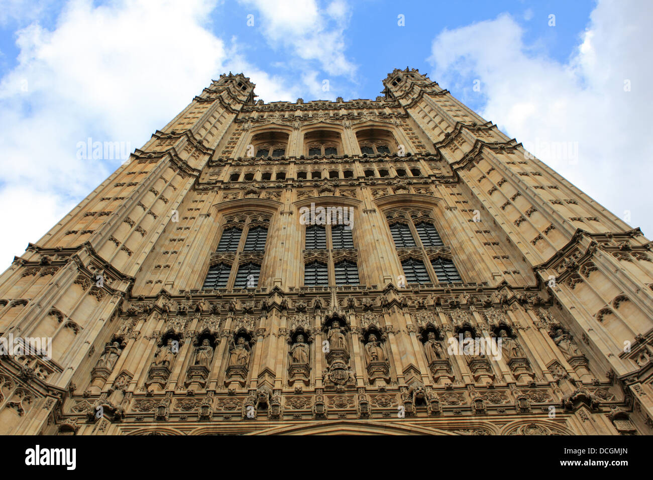 The Houses of Parliament, home of the British Government in London ...