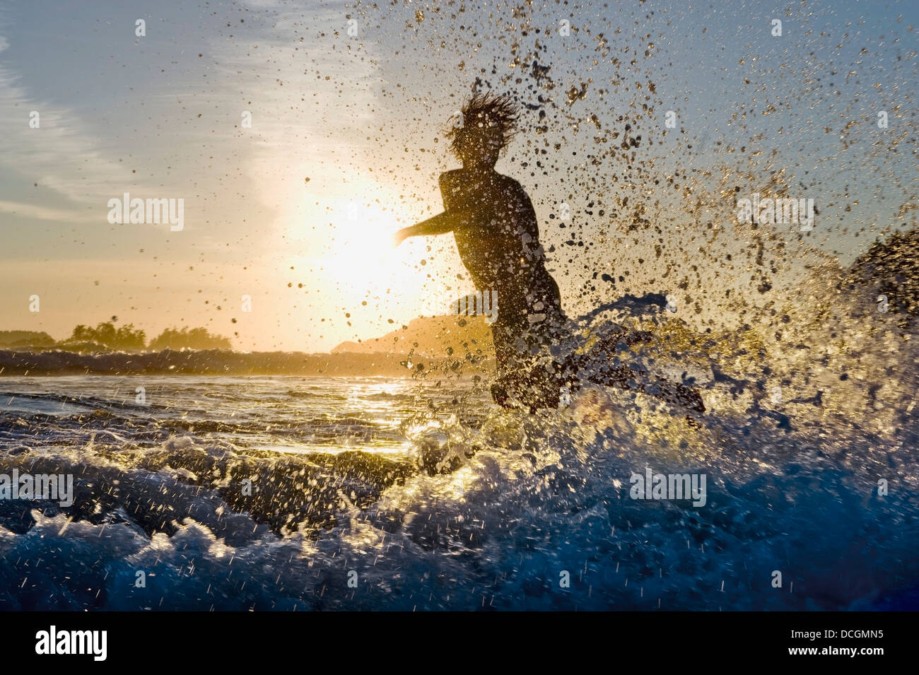 Skimboarder hi-res stock photography and images - Alamy