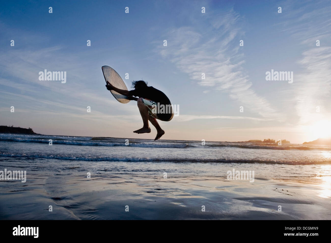 Skimboarder hi-res stock photography and images - Alamy