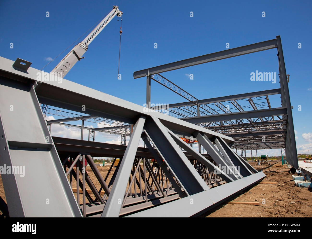 Heavy steel frame hi-res stock photography and images - Alamy