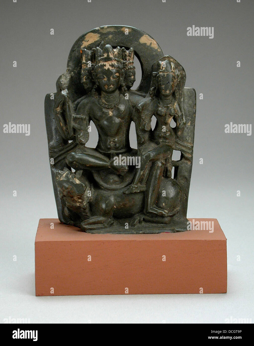 This sculpture depicts Uma-Maheshvara, a Hindu deity pairing Uma ...