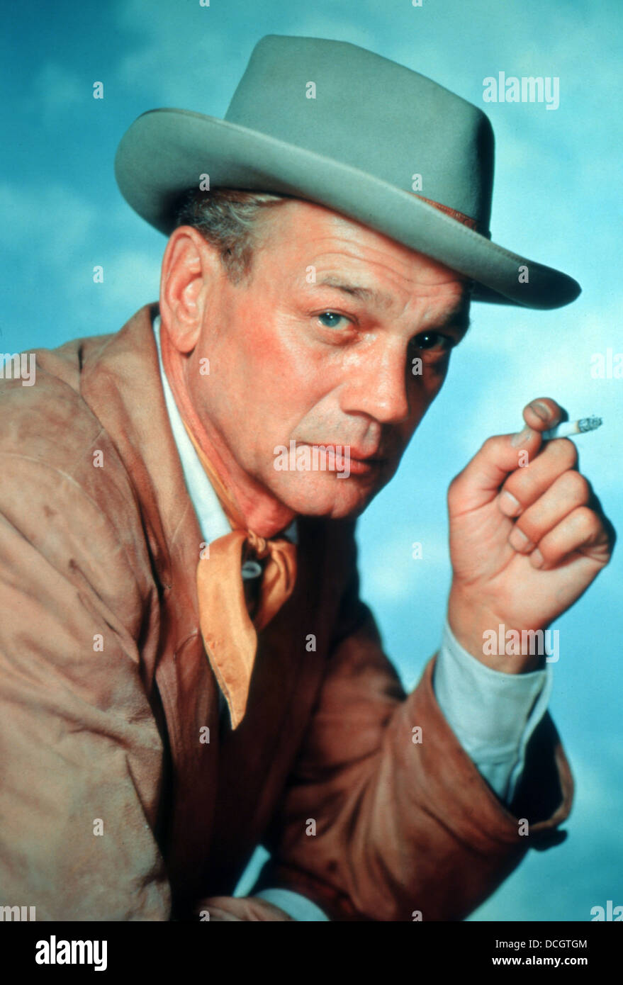 JOSEPH COTTEN (PORTRAIT) COTT 001 MOVIESTORE COLLECTION LTD Stock Photo ...