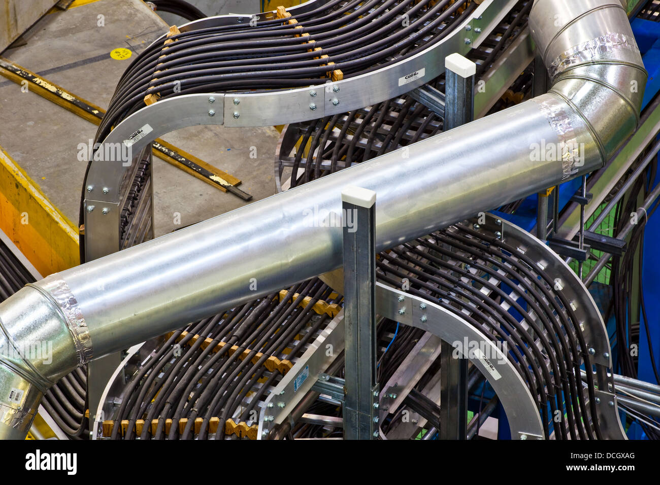 Cable tray hi-res stock photography and images - Alamy
