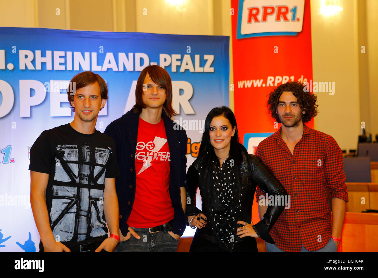 Mainz, Germany. 17th August 2013. Bassist Johannes Stolle (L ...