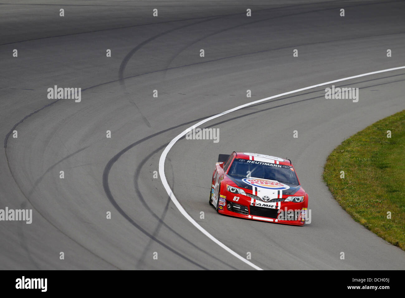 David reutimann nascar hi-res stock photography and images - Alamy