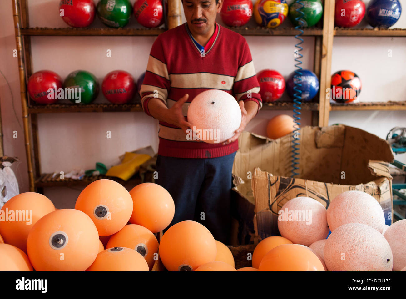 Football factory bladder hi-res stock photography and images - Alamy