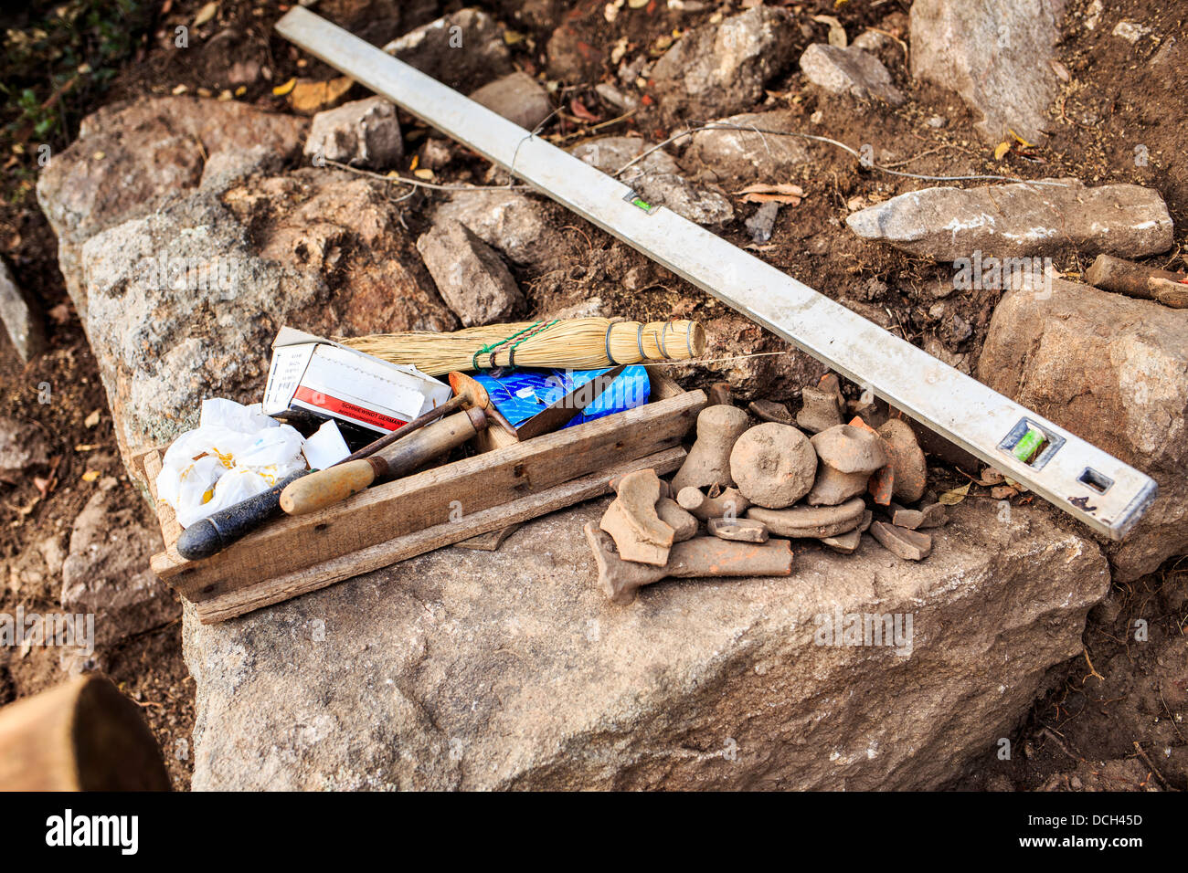 Archeologists tools hi-res stock photography and images - Alamy