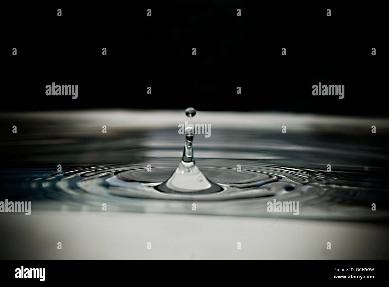Water droplets or liquid drops splashing Stock Photo - Alamy