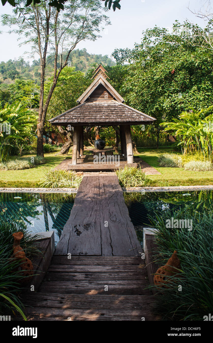 Hotel pathway hi-res stock photography and images - Alamy