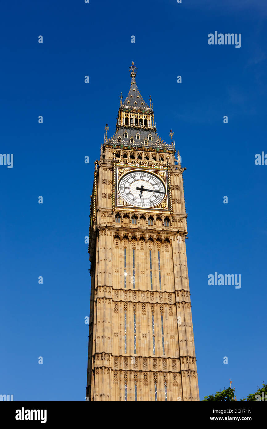 big ben elizabeth clock tower on the houses of parliament London ...