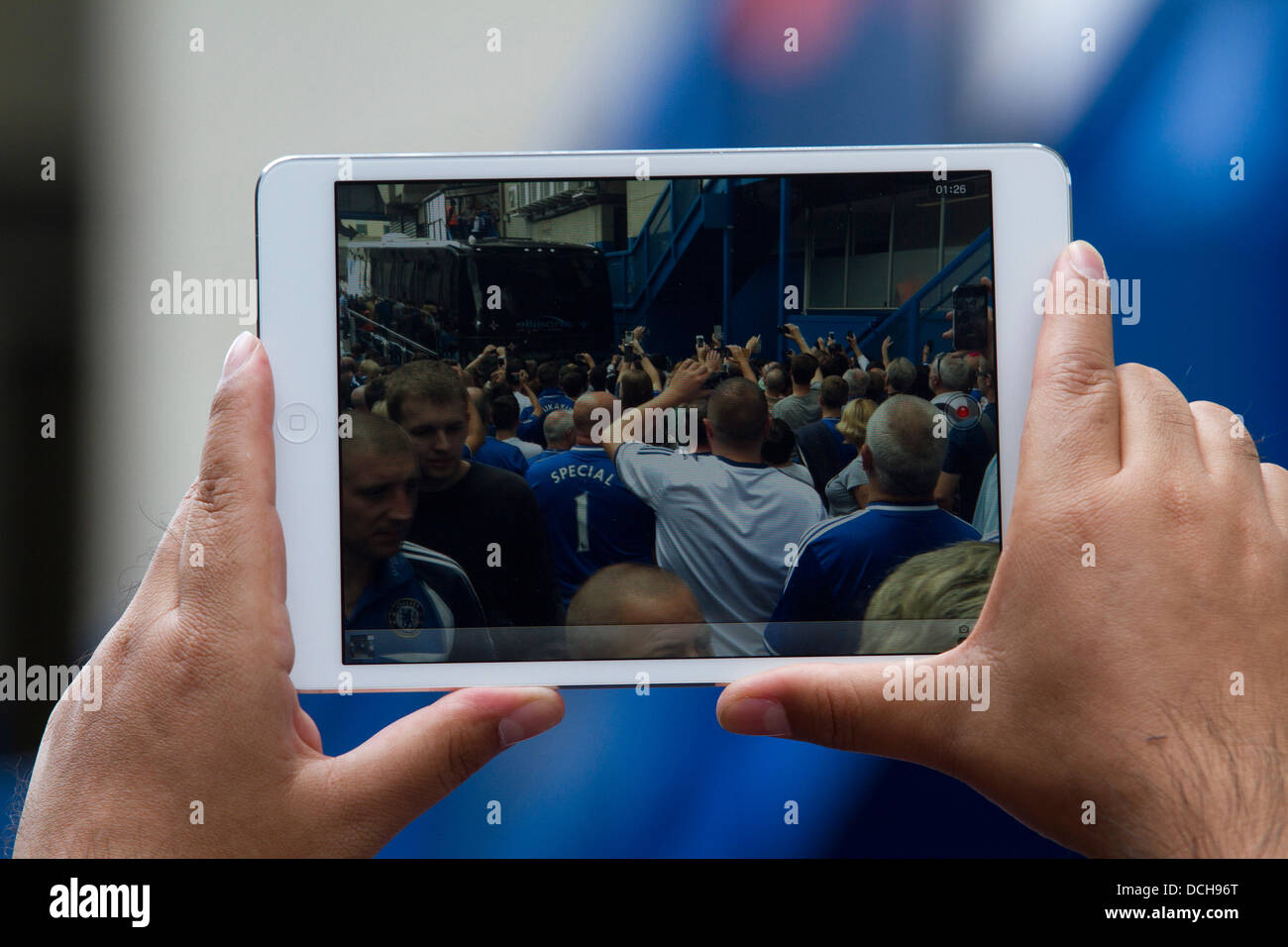 London UK, 18th August 2013. Chelsea team bus arrives as Chelsea ...