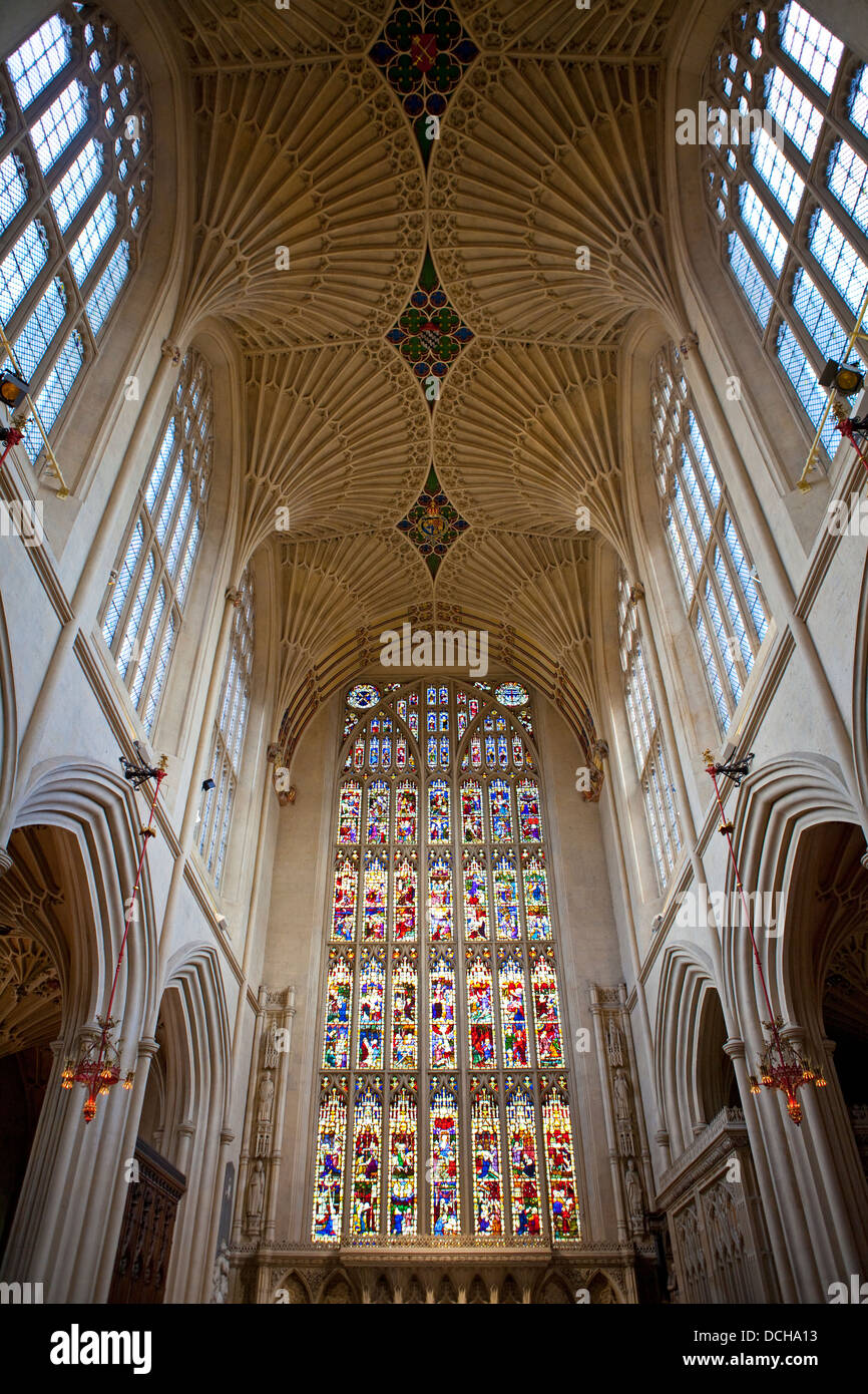 Interior of the historic Bath Abbey Stock Photo - Alamy
