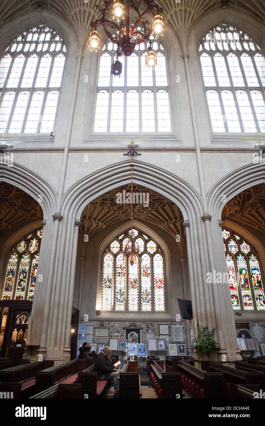 Bath Abbey interior with stained glass windows Stock Photo - Alamy