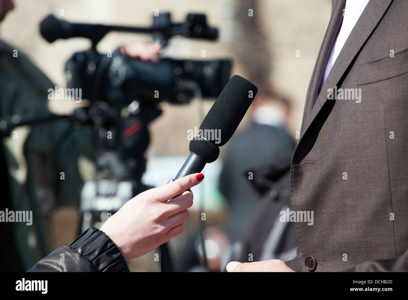 Interviewer Microphone High Resolution Stock Photography and Images - Alamy