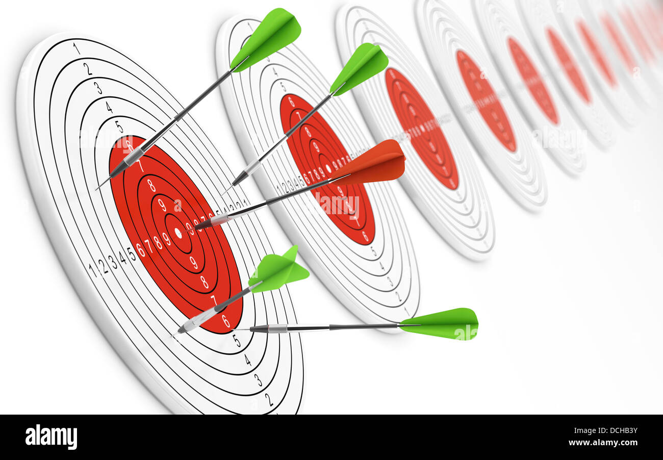 Archery missing the bullseye hi-res stock photography and images - Alamy