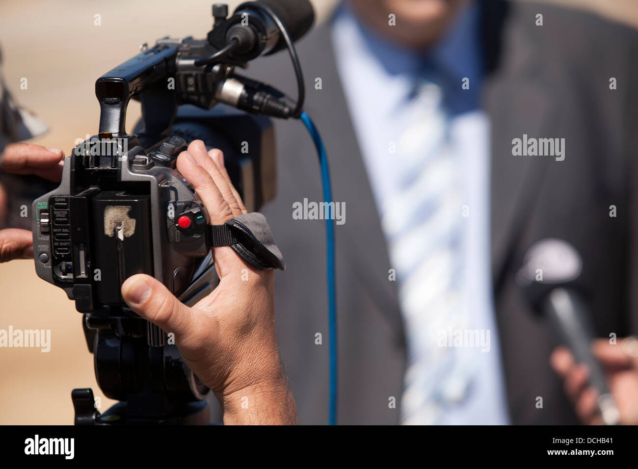 Camerman video camera people hand hi-res stock photography and images ...