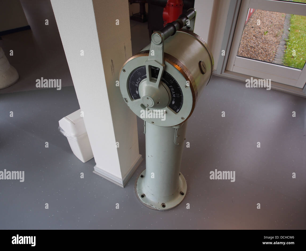 Order telegraph hi-res stock photography and images - Alamy