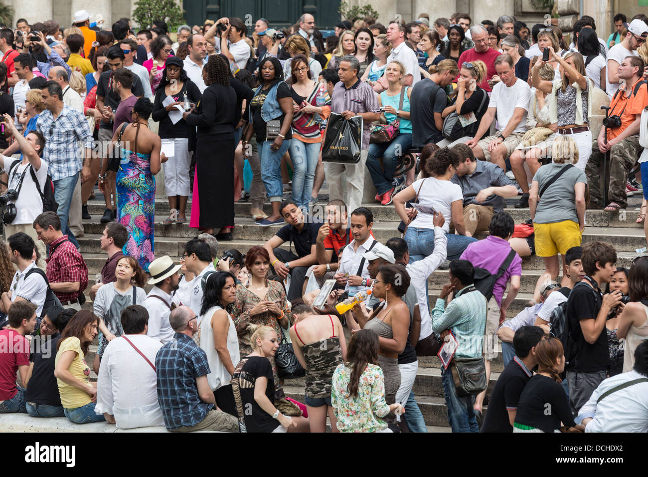 crowd of tourists beside the Trevi fountain, Rome, Italy Stock Photo ...