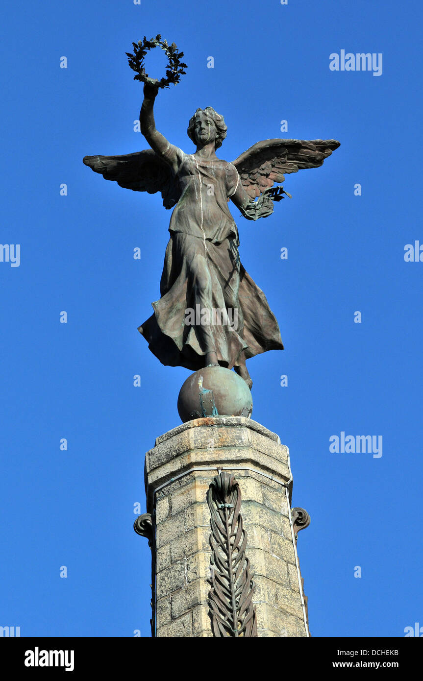 Bronze statue winged figure hi-res stock photography and images - Alamy