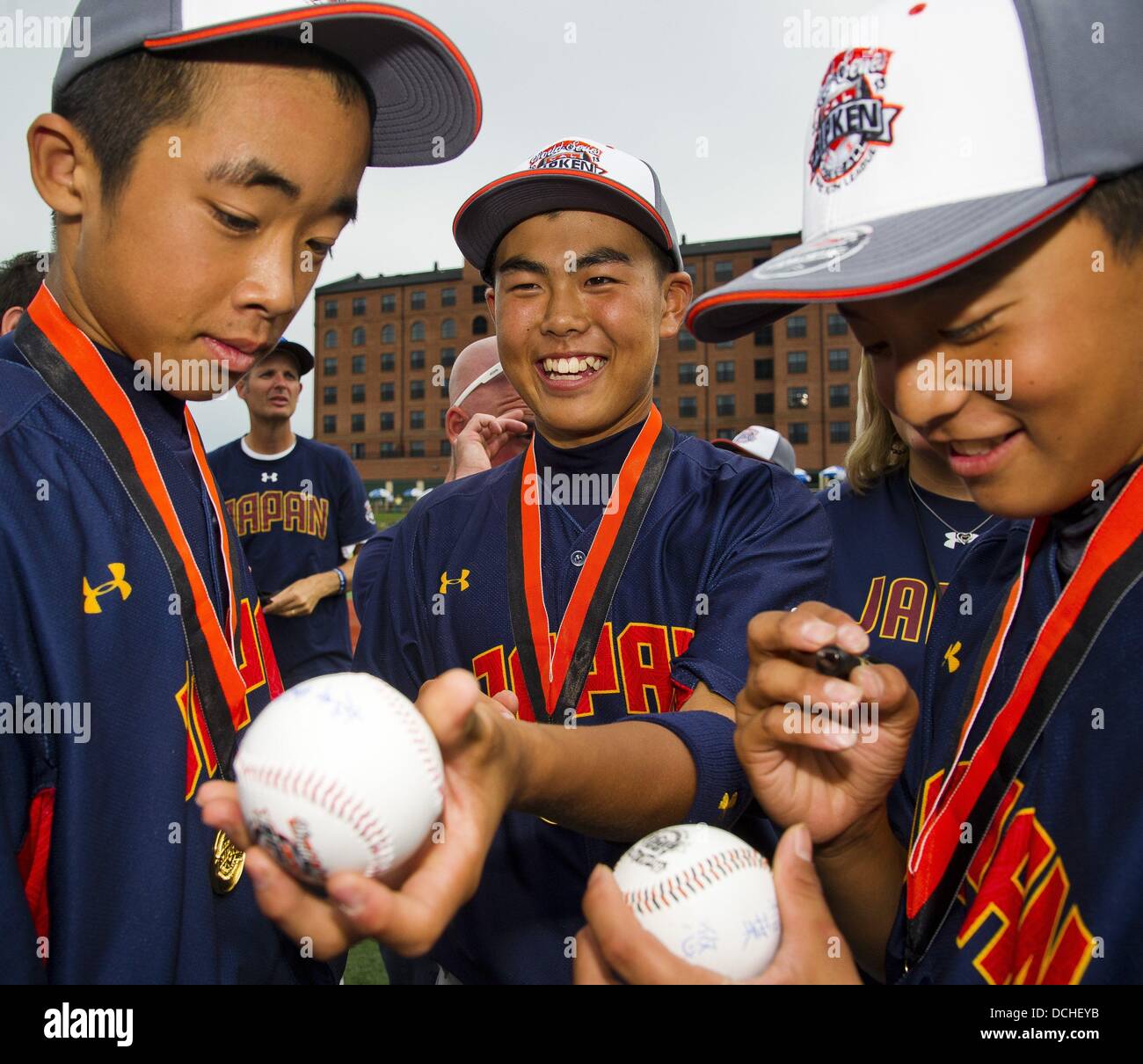 Eclipse coaches hi-res stock photography and images - Alamy