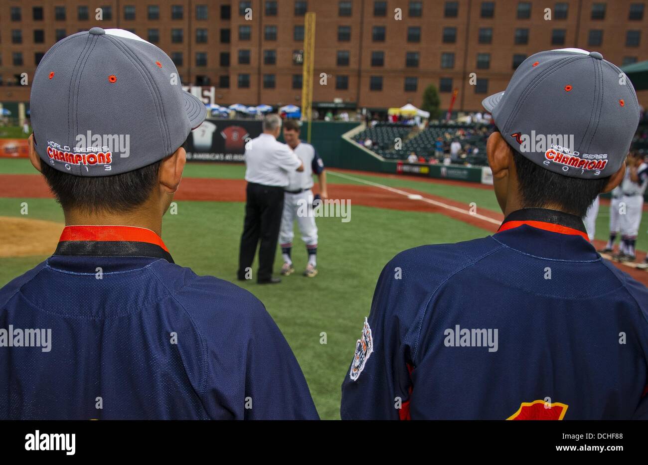 Eclipse coaches hi-res stock photography and images - Alamy